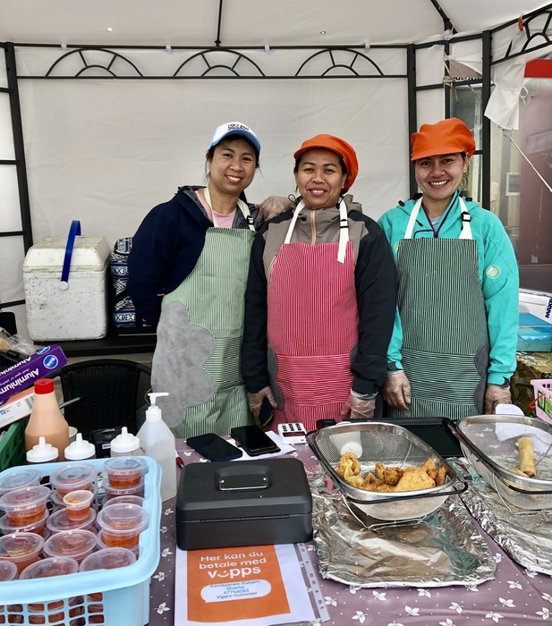 Festivalmat til svoltne festivaldeltakarar :: Bugøynes Pykeijæ